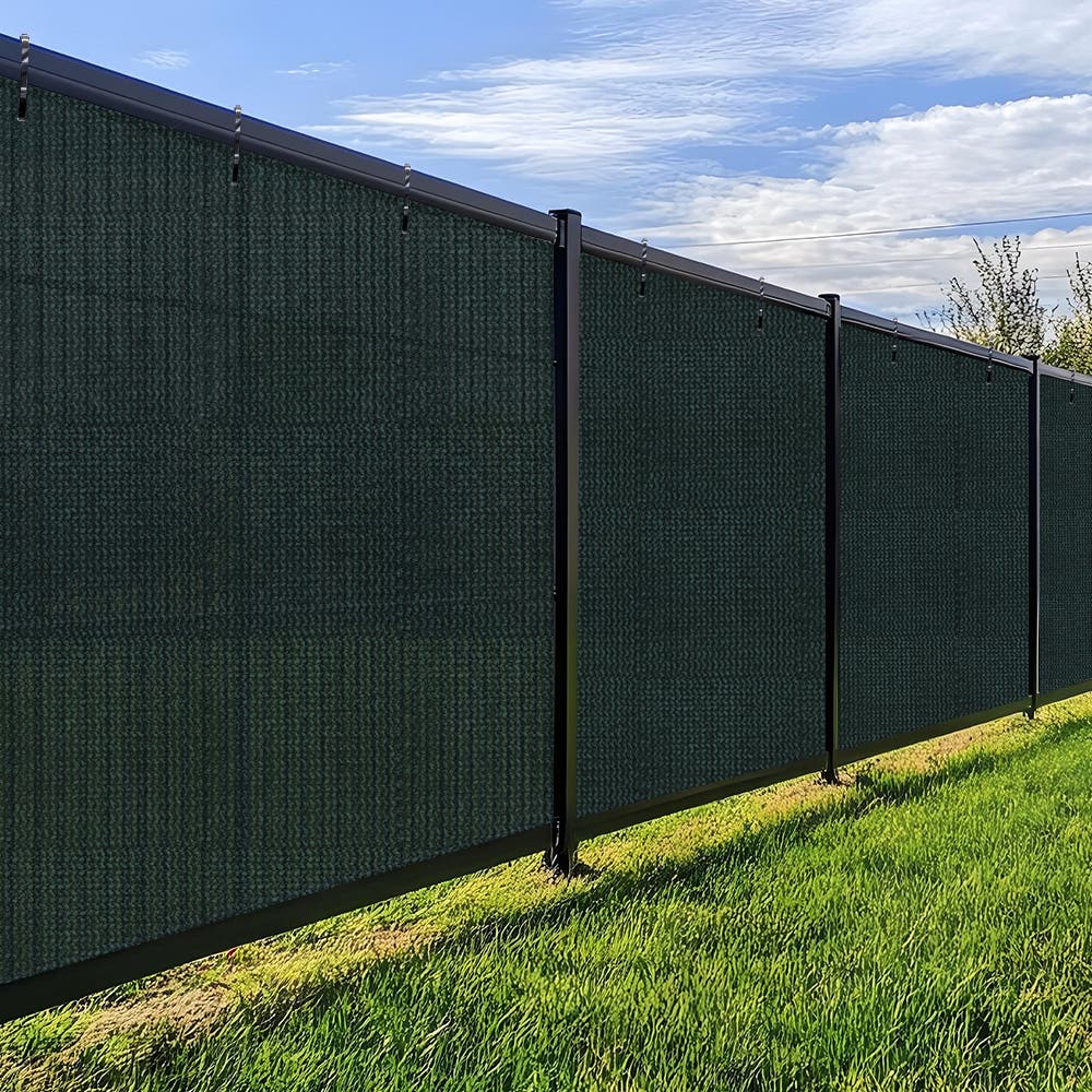 Get Premium Fence Screen Roll for Outdoor Privacy | Covers & All UK